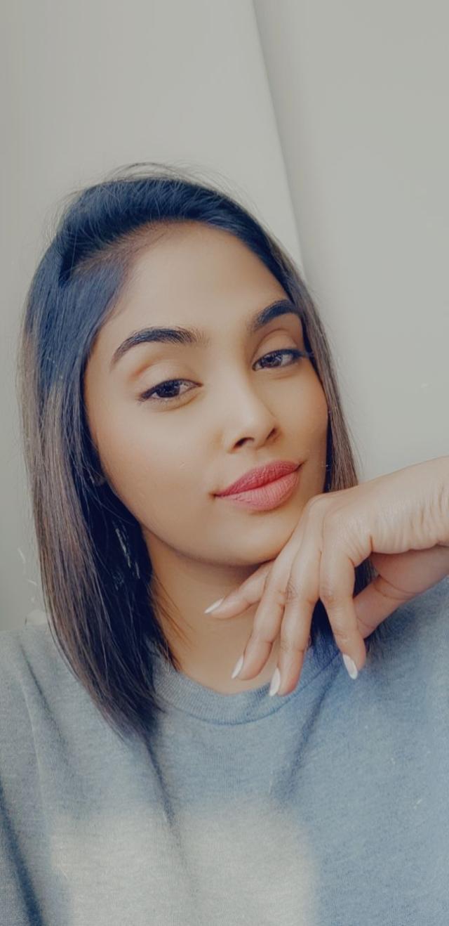 Nadia(ナディア) レッスン数:8103回 - 講師詳細 | オンライン英会話のネイティブキャンプ